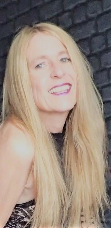 Beenie Posing In The Sex Room 14 Pics Xhamster