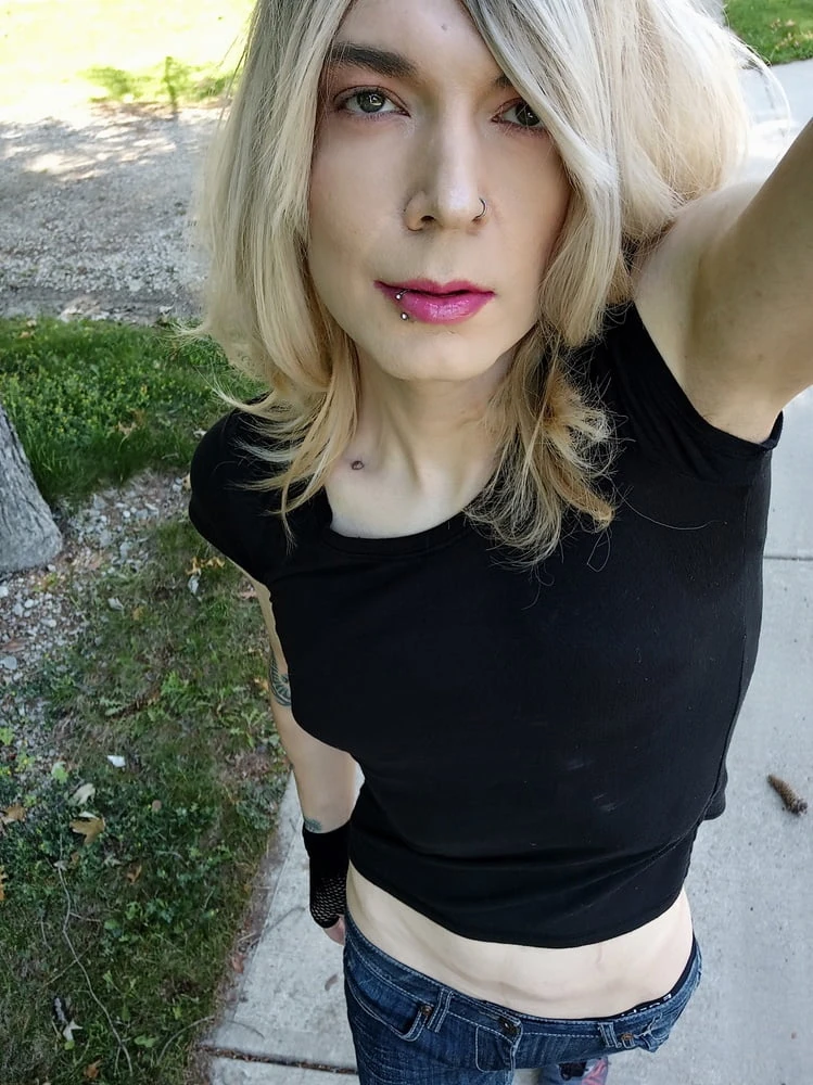 Sissy Street View 16 Pics Xhamster