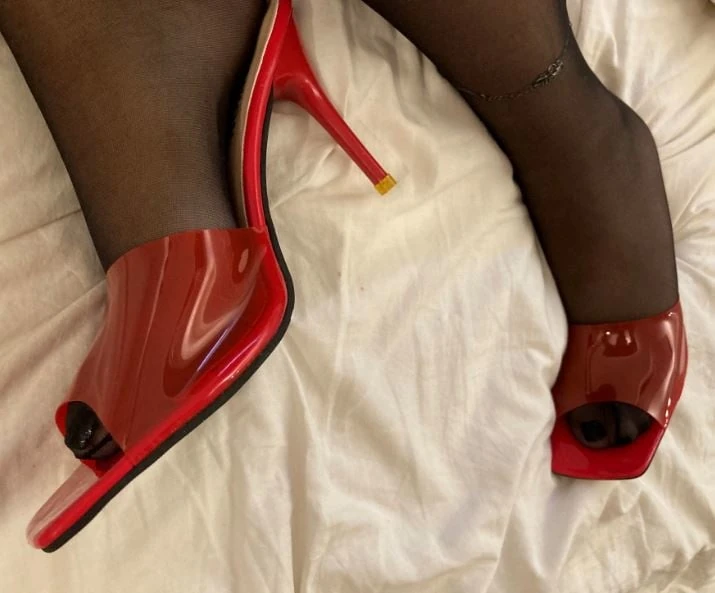 New Red Mules 12 Pics Xhamster
