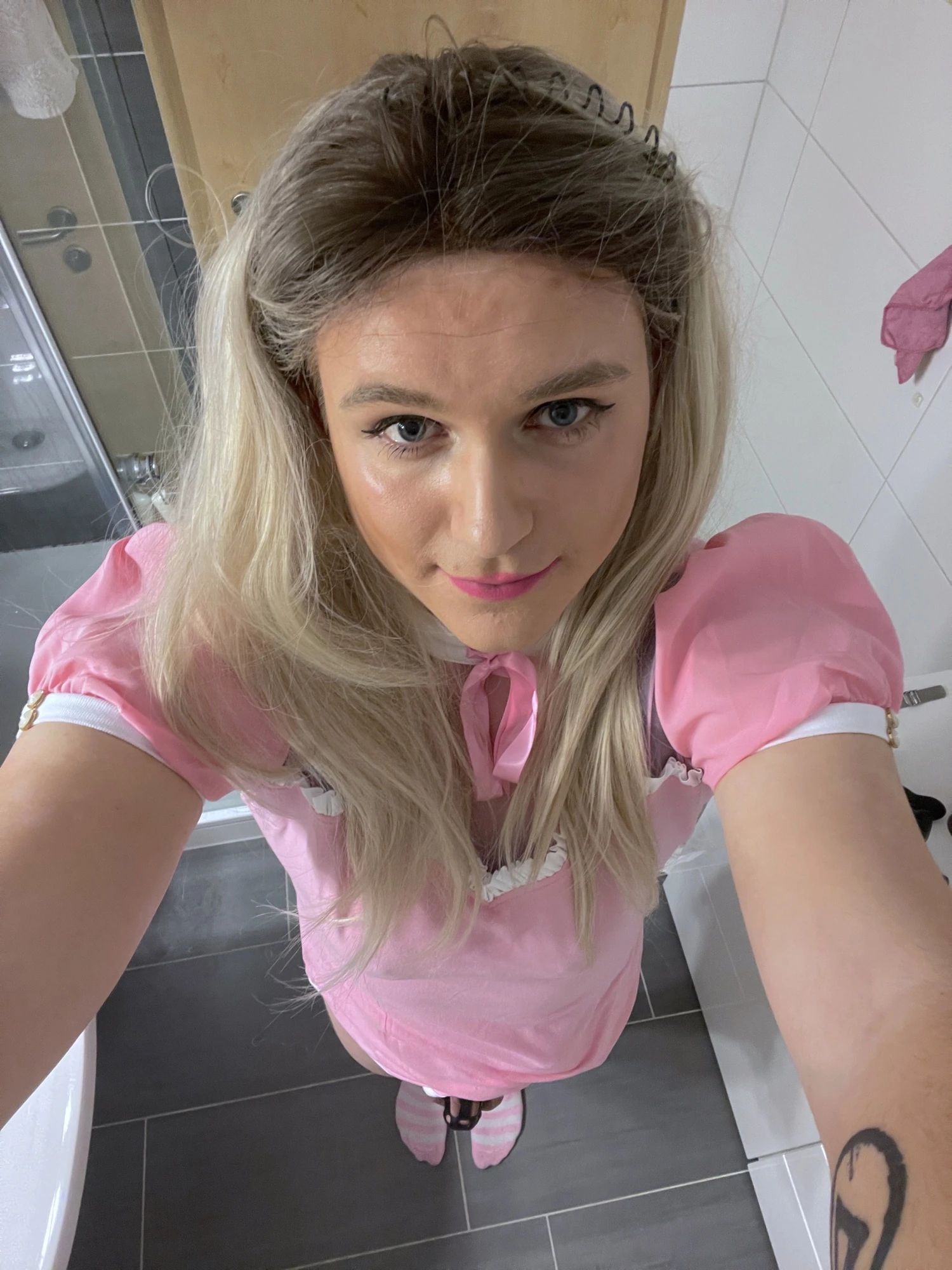 Sissy vallicxte in pink - 12 Pics | xHamster