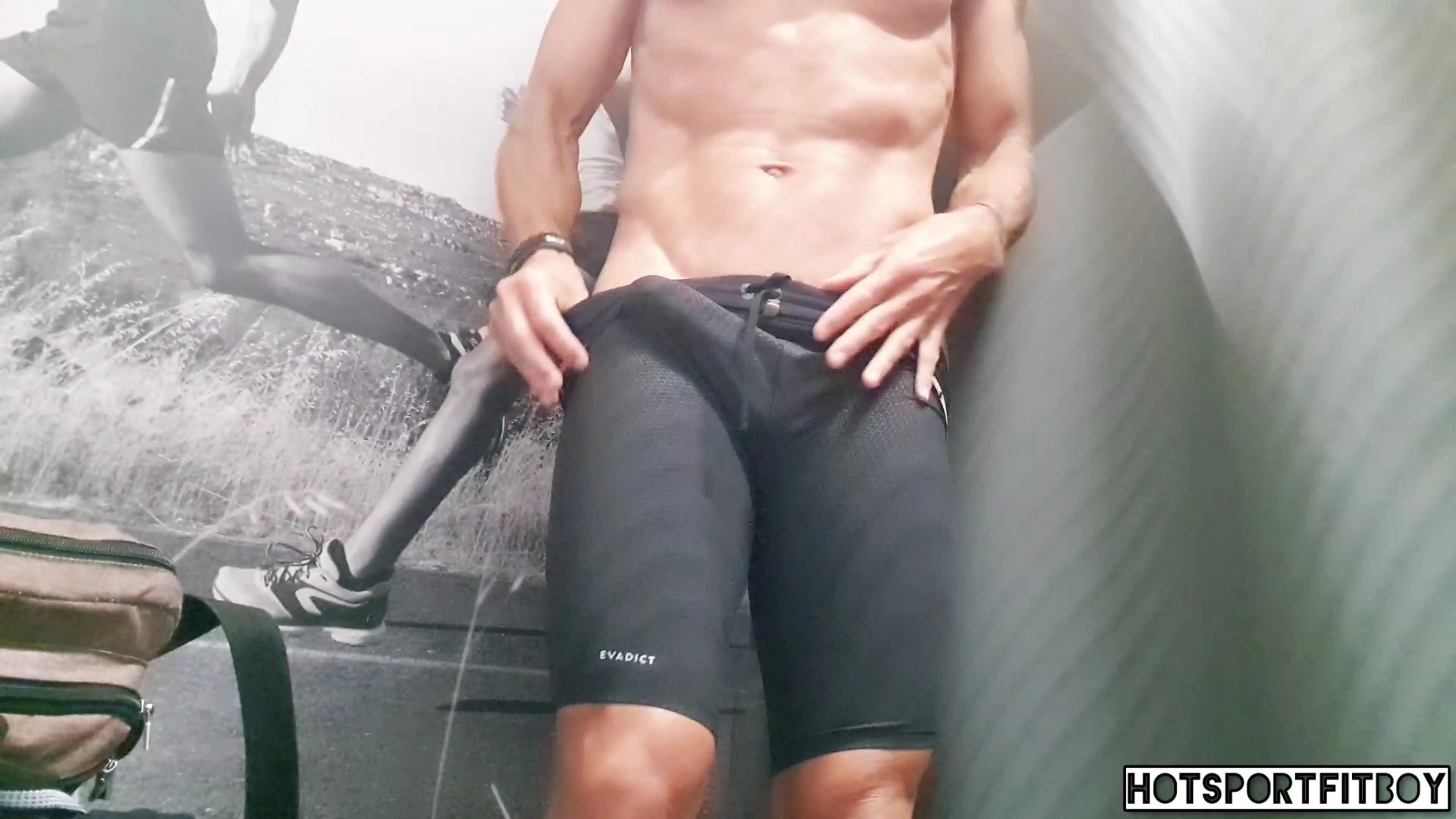 Big Dick Inside Sports Shorts 2 Pics Xhamster